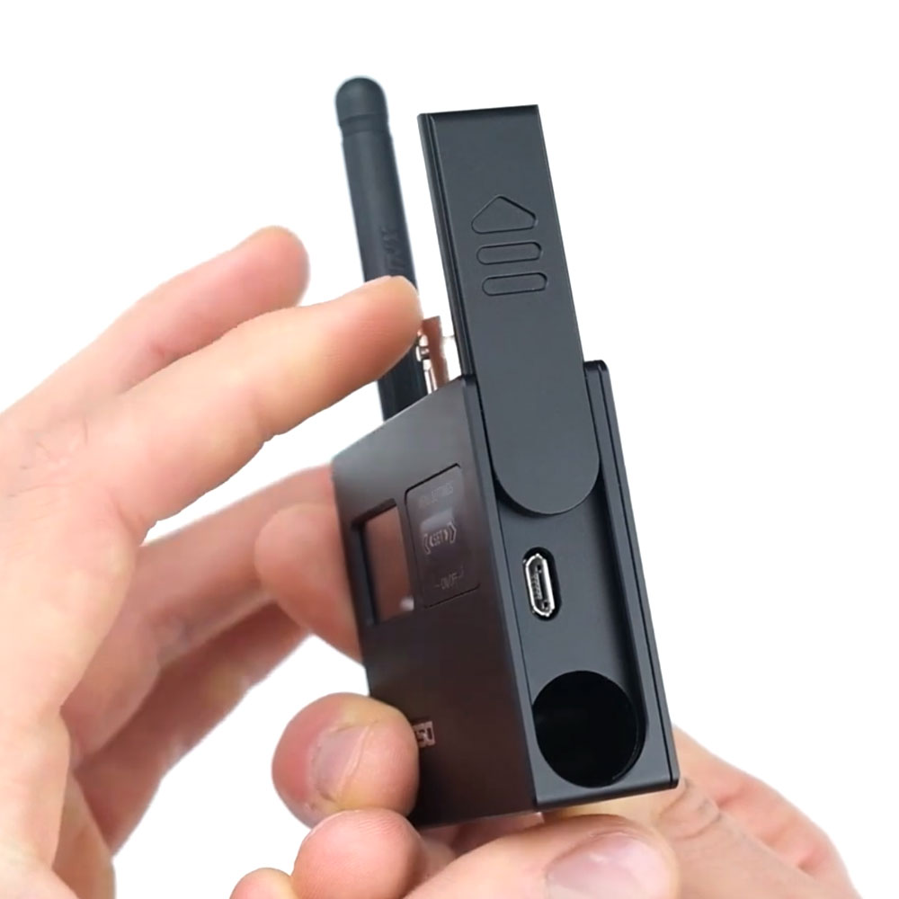 Betso SBOX-2RF Timecode & WC Generator w/ RF Transmission - Everything ...